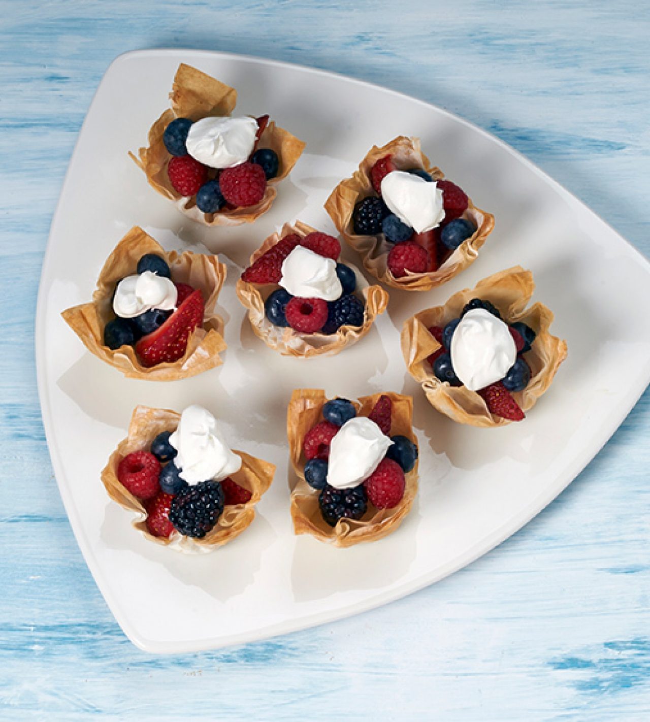 Dessertbecher mit frischen Früchten - DaVita